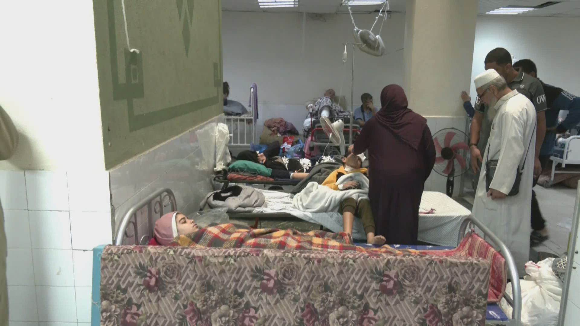 Gaza threatened by deadly disease as undisposed waste fills streets ...